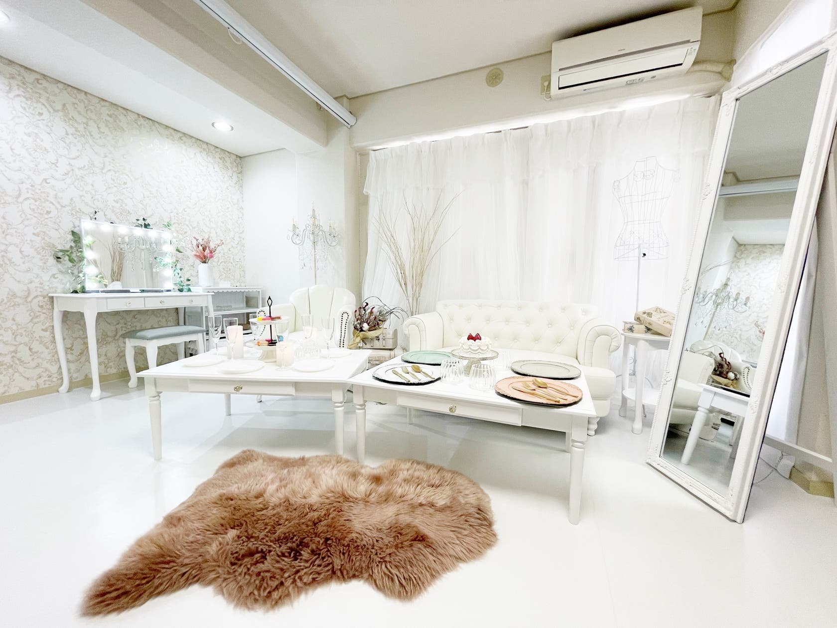 推し活🌈コスプレ👗撮影向けスタジオ🌙誕生日会OK💖テープライトで盛れる姫部屋🩰女子会🌷撮影[29]の写真16