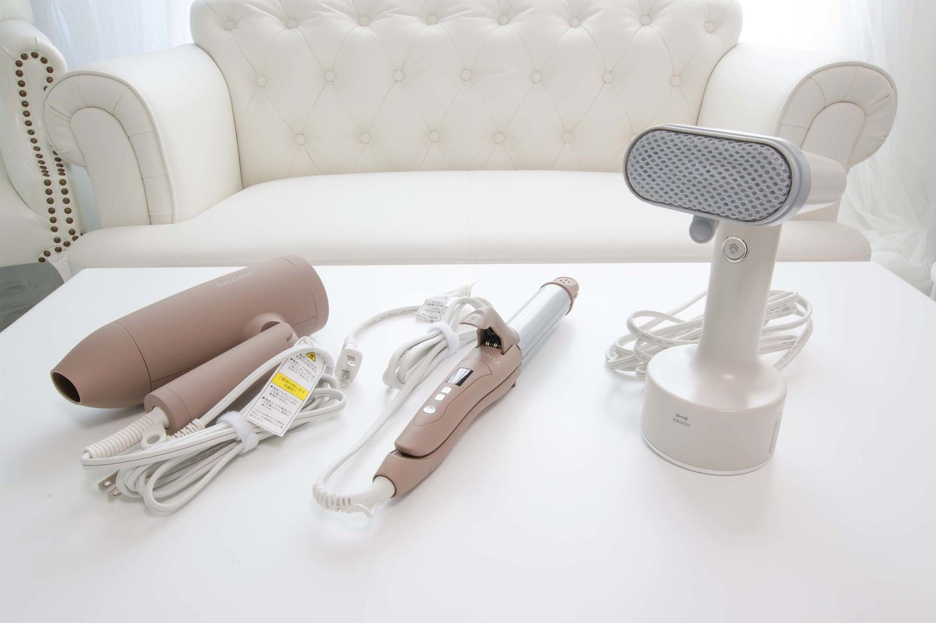 ドライヤー、ヘアアイロン、衣類スチーマーの画像1