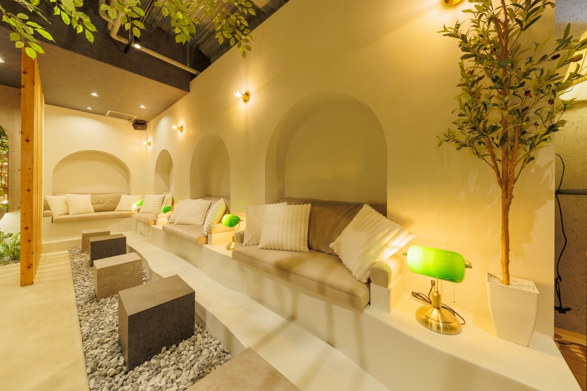 【栄駅 徒歩10分】ロケ収録、YouTube撮影📷撮影会・物撮り・商品撮影🍃ポートレート🌟会議・控室✨MV・PV🎥の写真9