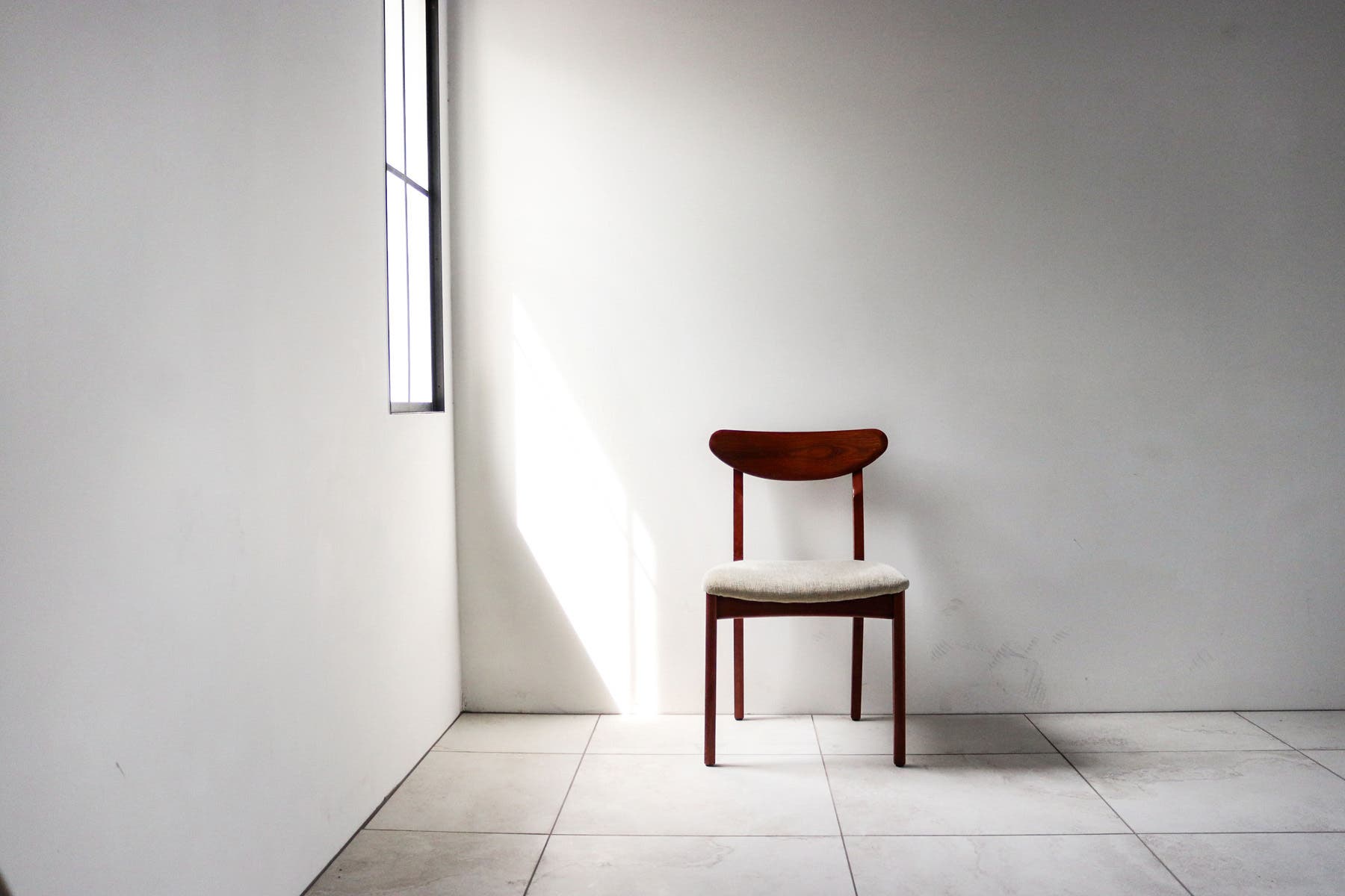 『スタジオフィールド』絵になる階段のある、庭付き自然光撮影スタジオ！インタビュー撮影、商品撮影などにの写真4