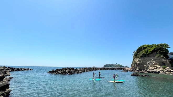 海まで30m。リモートワークしながら、いい波が来たらすぐ海へ。ジム・サーフィン・SUPなど、仕事と遊びが可能なスペースですの写真7