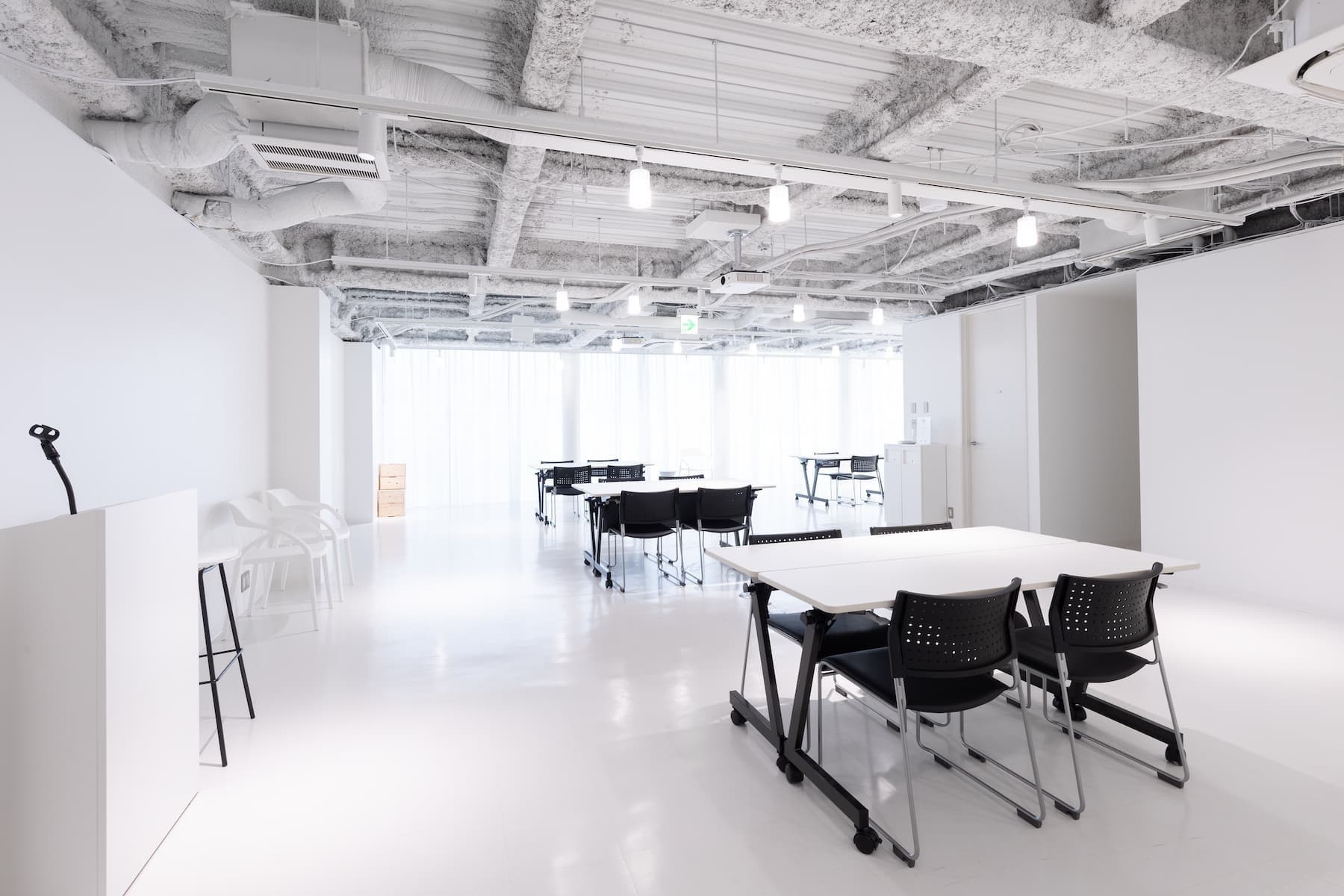 【北参道駅徒歩3分・原宿駅徒歩12分 / 北参道店 2nd】ポップアップ・セミナーにおすすめのイベントスペースの写真9