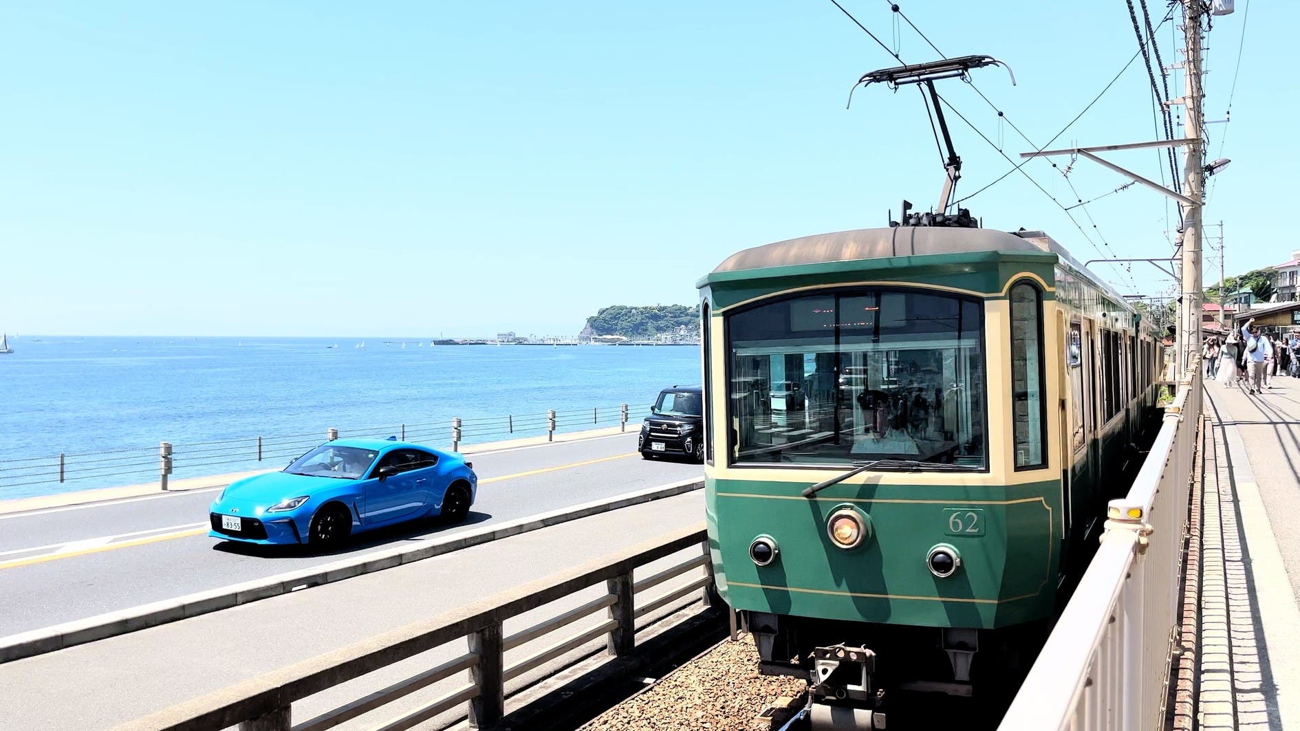 江ノ島ビュー‼一年中、日焼けを気にせず、海を感じる開放的な空間で、音楽を聴きながら夏の気分を味わい、ゆったりした時間を過ごせますの写真12