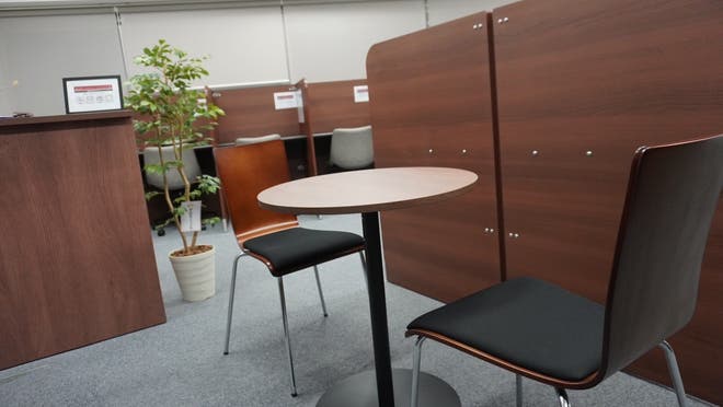 新宿駅南口から徒歩4分の好立地!塾講師のための個別指導シェアスペース!【駅チカ】の写真6