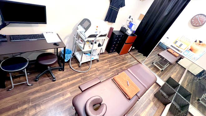 脱毛マシン完備♪エステ・マッサージ・整体などの施術ができる多用途完全個室の施術ベッド付きレンタルスペース&シェアサロン!の写真7