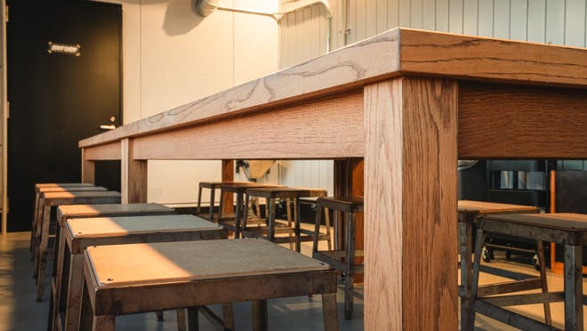 日当たりのいいMTGスペース。天井は3m! の写真7