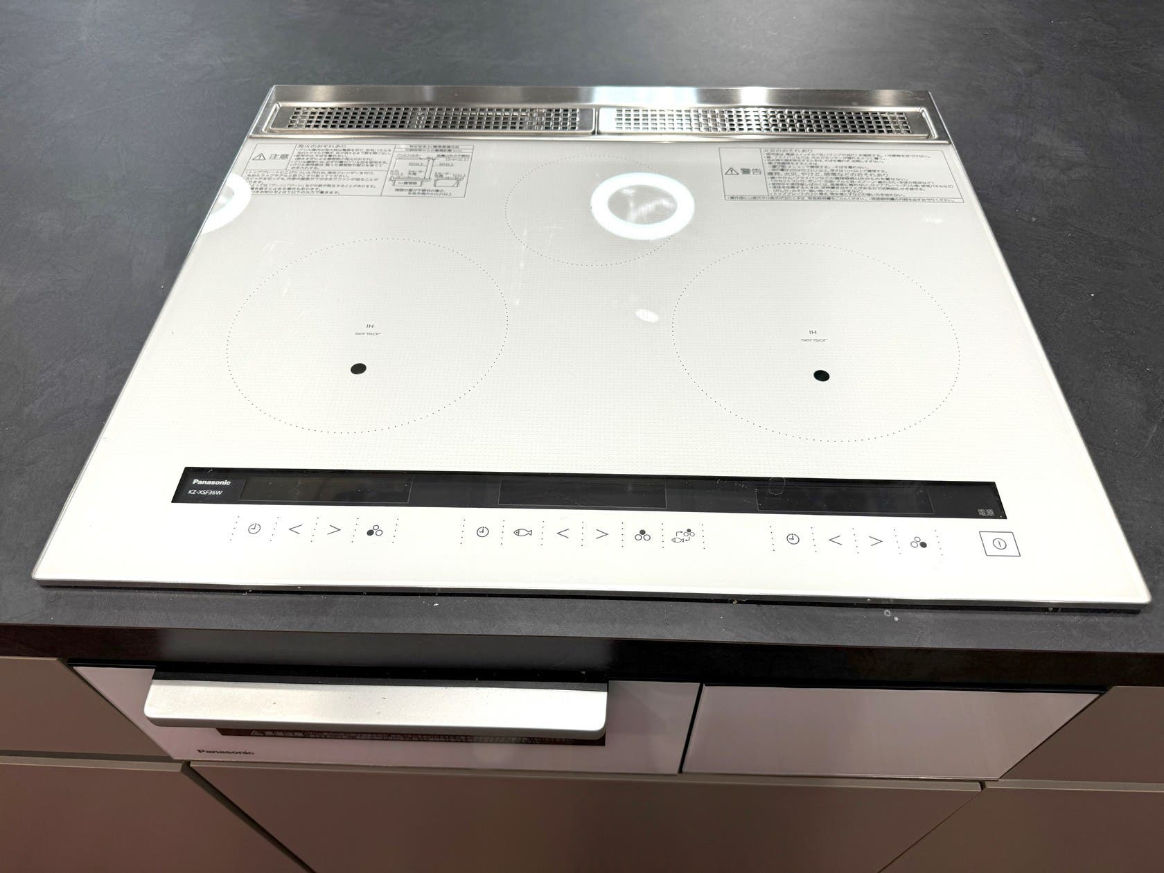 【桜木町／馬車道：ラウンジルーム】駅近好立地！お子様連れ大歓迎✨パーティーにぴったり🚠🚢オプションでキッチン利用も可能🧑‍🍳の写真11