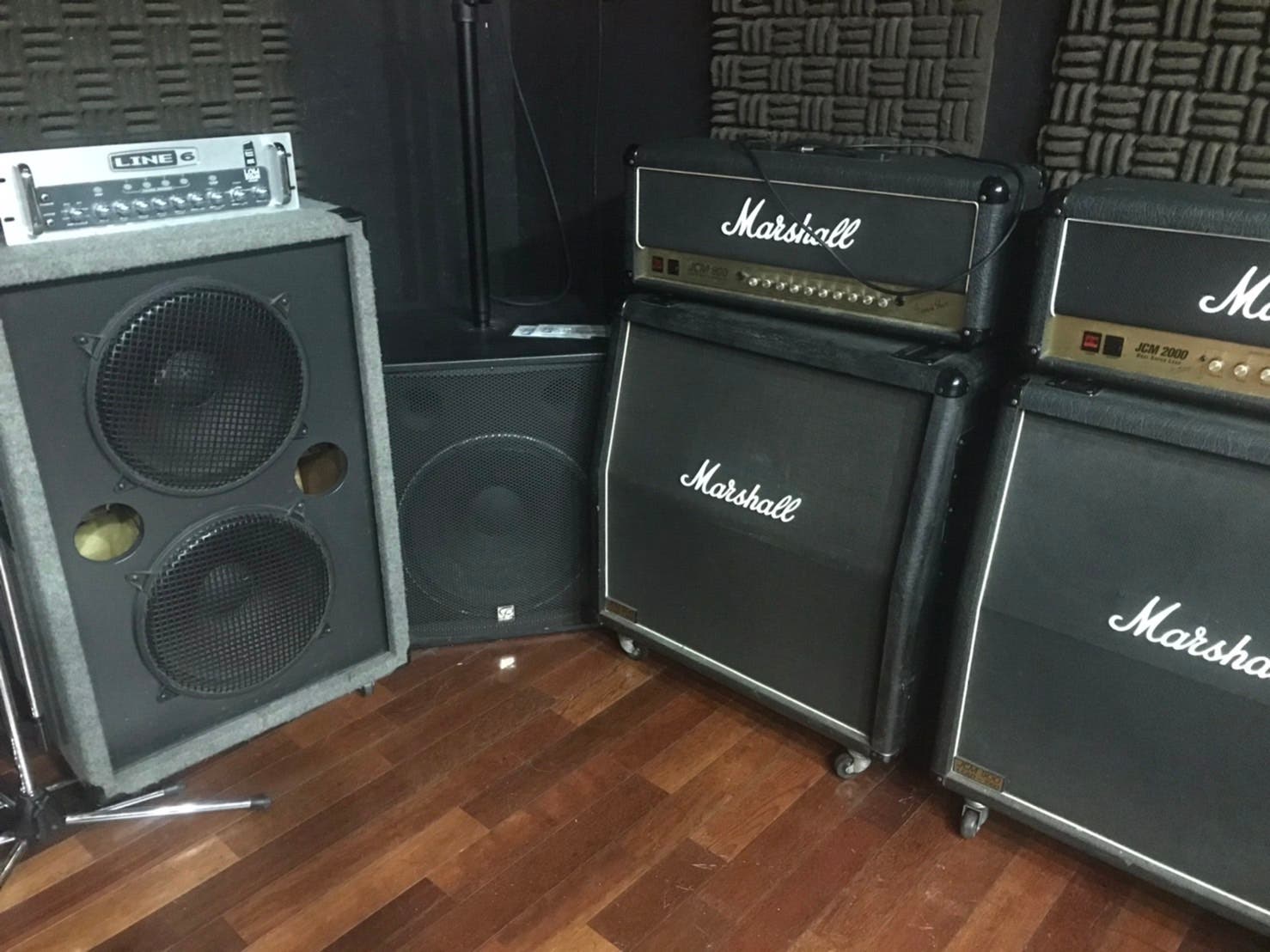 【駅近/無料駐車場有】🎸バンド・ダンス練習に使える完全防音・音響設備完備のAスタジオの写真5