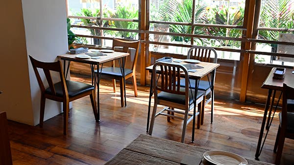 高田馬場駅6分のアンティークカフェ・レストラン空間の写真4