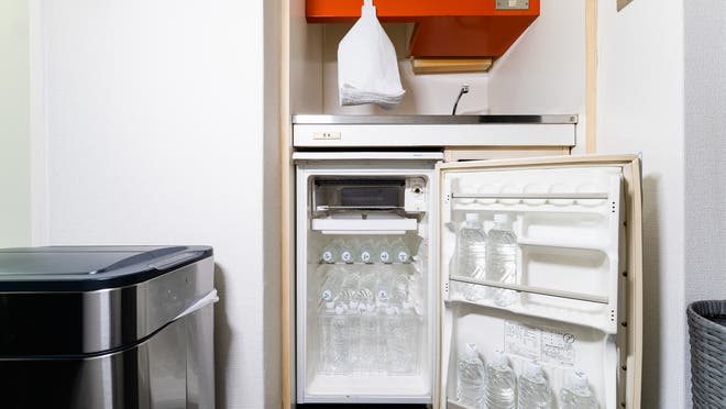 【新宿駅3分】12席、光回線高速WiFi、モニター・ホワイトボード完備☆1日1回スタッフ完全清掃の会議室の写真20