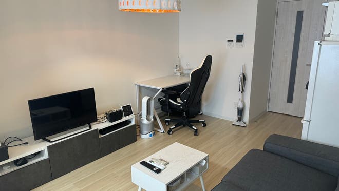 🐙新築/駅徒歩1分/梅田徒歩圏/70型TVで映画,ゲーム/鍋,タコパ/おしゃれ部屋🐙の写真1