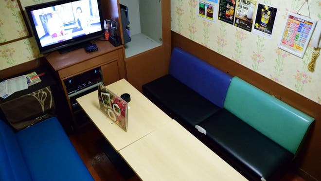 【神奈川 横浜】明るい雰囲気のスペースでパーティーはいかがでしょうか?(ルーム214)の写真2