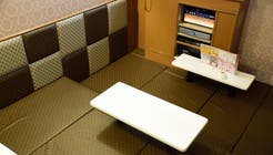 【神奈川 横浜】明るい雰囲気のスペースでパーティーはいかがでしょうか?(ルーム215)の写真4