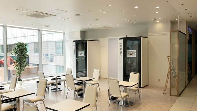 【テレキューブ】広島ゼロゲートの個室型ワークブース(235-02)です。視線と音を遮る、プライベートな集中環境。の写真1