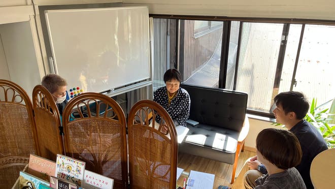 静かなブックカフェで特別なイベントを – 多目的レンタルスペースの写真6