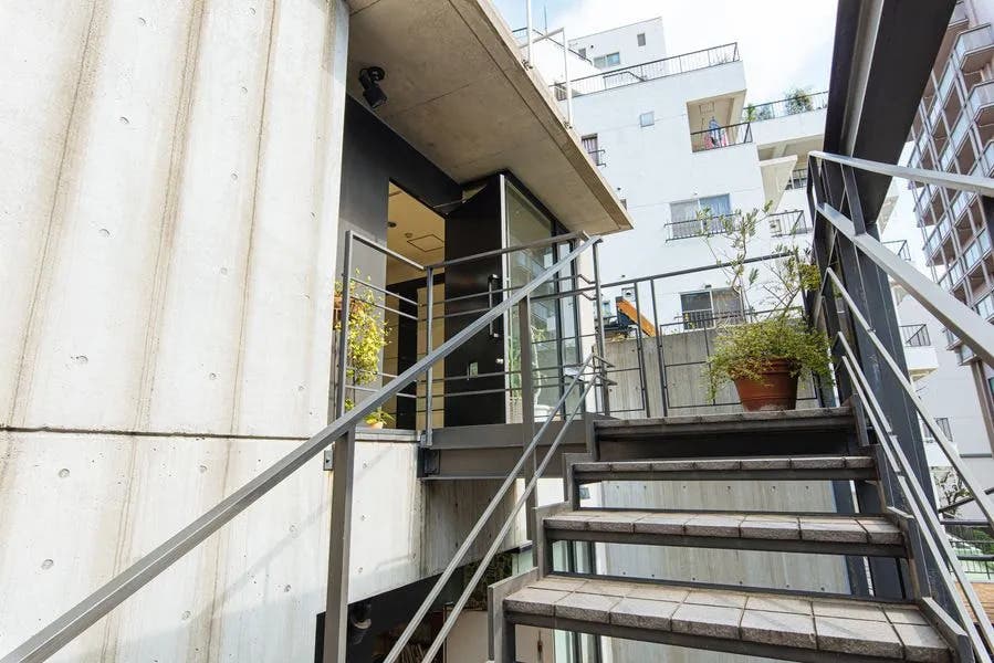 動物可🐶白壁×コンクリート造り×天高3.65ｍの自然光が入る居心地◎のオシャレな空間！KITAYAPARK徒歩１分♪の写真16