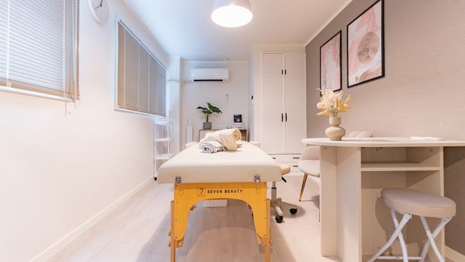 【オープン記念価格】【京橋駅5分】期待を超える完全個室の優雅な空間☆高品質&多機能ベッド完備♪無料備品でしっかりサポートの写真4