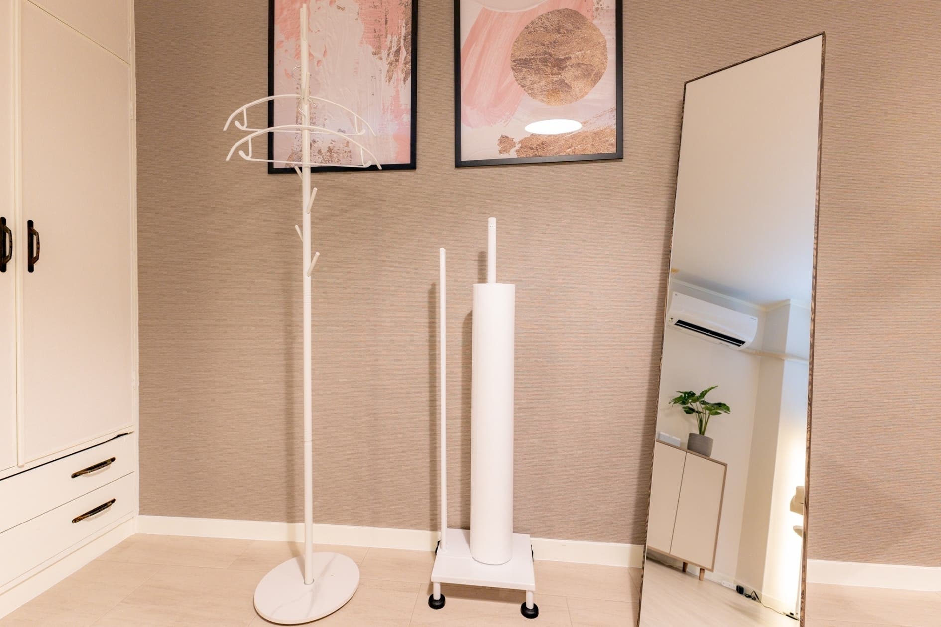 【オープン記念価格】【京橋駅5分】期待を超える完全個室の優雅な空間☆高品質&多機能ベッド完備♪無料備品でしっかりサポートの写真16