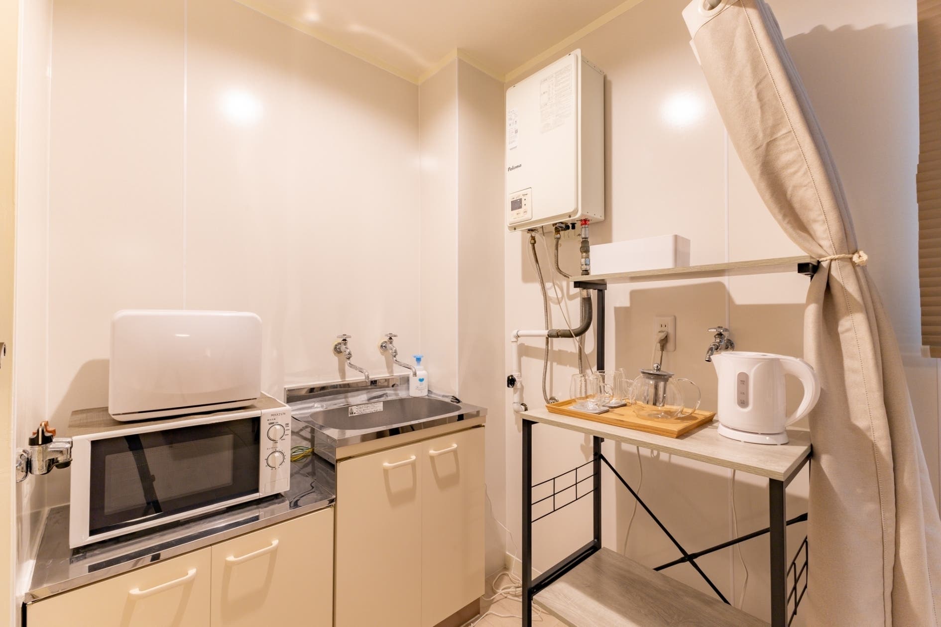 【オープン記念価格】【京橋駅5分】期待を超える完全個室の優雅な空間☆高品質&多機能ベッド完備♪無料備品でしっかりサポートの写真9