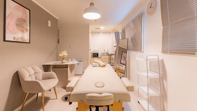 【オープン記念価格】【京橋駅5分】期待を超える完全個室の優雅な空間☆高品質&多機能ベッド完備♪無料備品でしっかりサポートの写真24