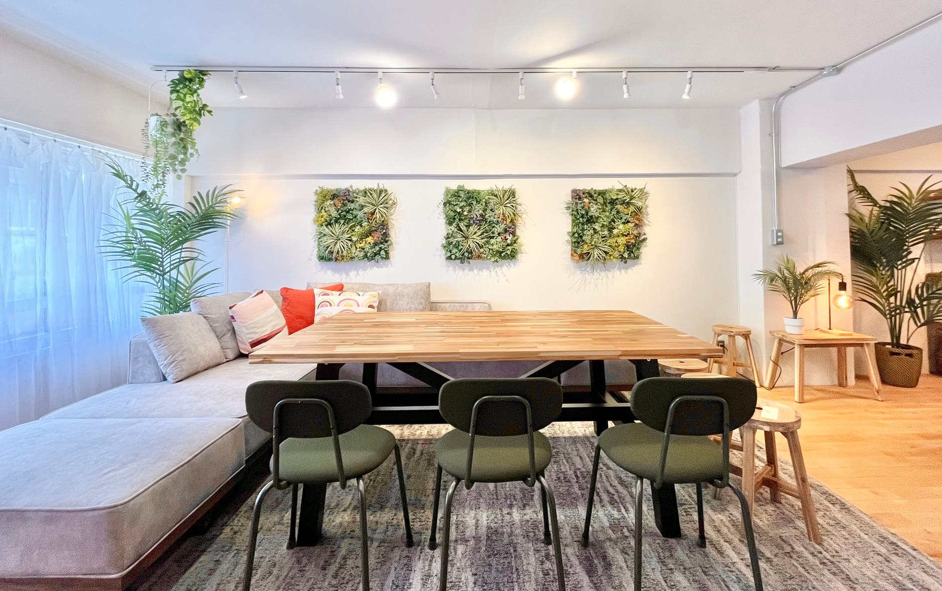 【関内5分/馬車道3分】最大24名/光回線無料Wifi/会議・撮影・女子会・ボドゲ等！飲食🍷可！ゴミ捨て無料！の写真6