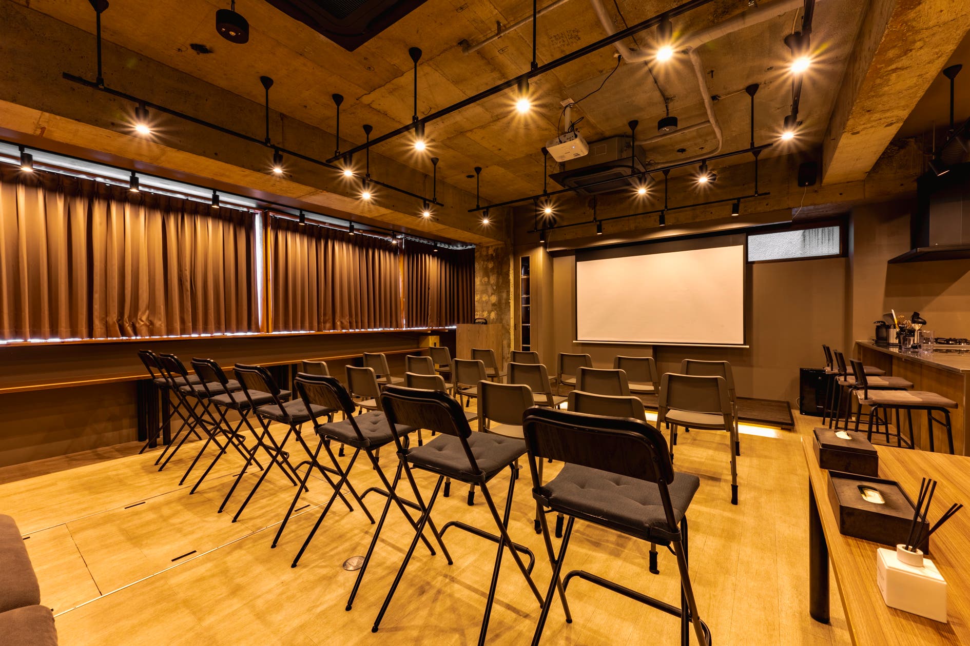 スペモ📣クリスマス🎄プロジェクター📽キッチン🍳歓送迎会🎊オフサイトMTG👨‍💻406_GrandAmi水道橋の写真8