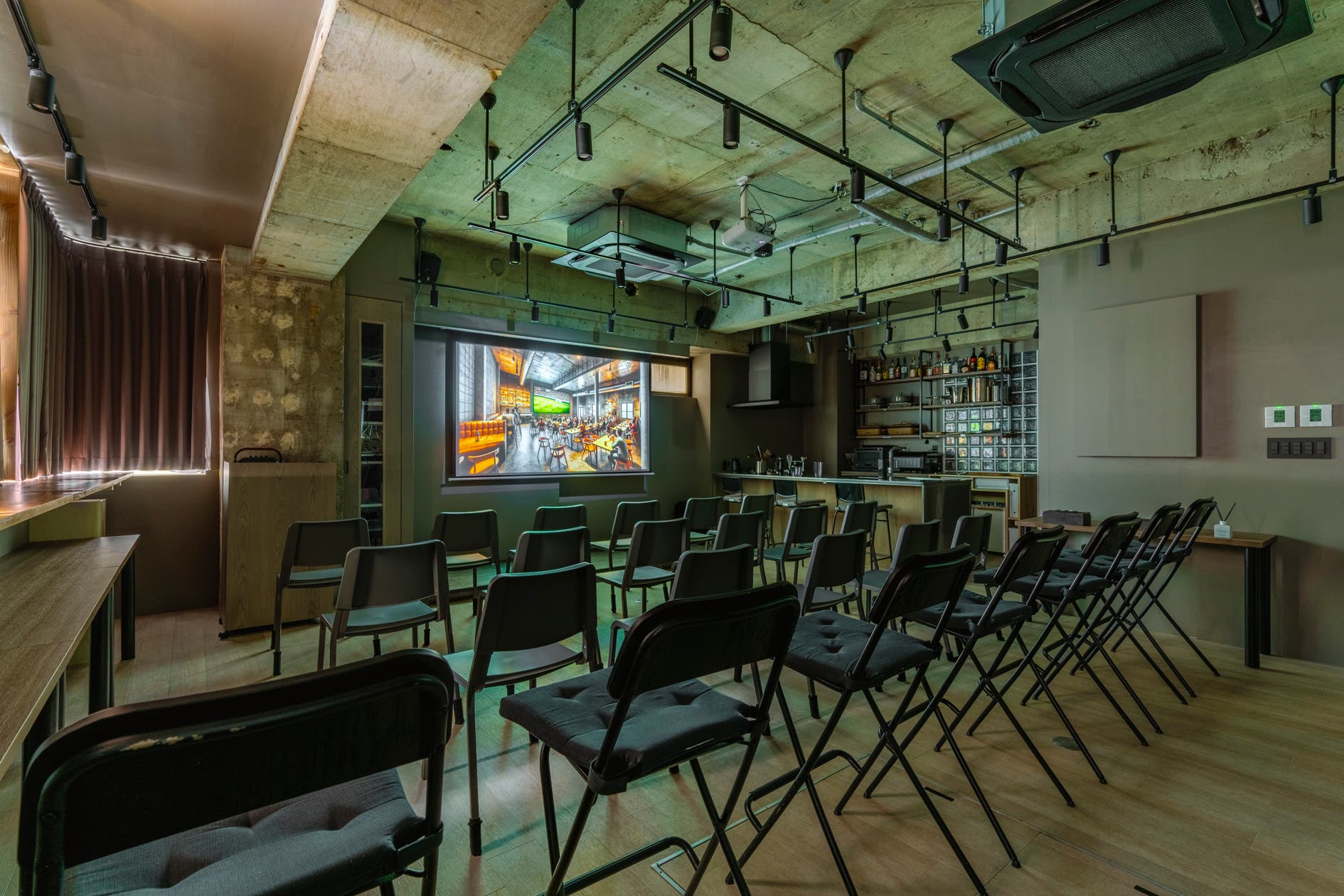 スペモ📣クリスマス🎄プロジェクター📽キッチン🍳歓送迎会🎊オフサイトMTG👨‍💻406_GrandAmi水道橋の写真4