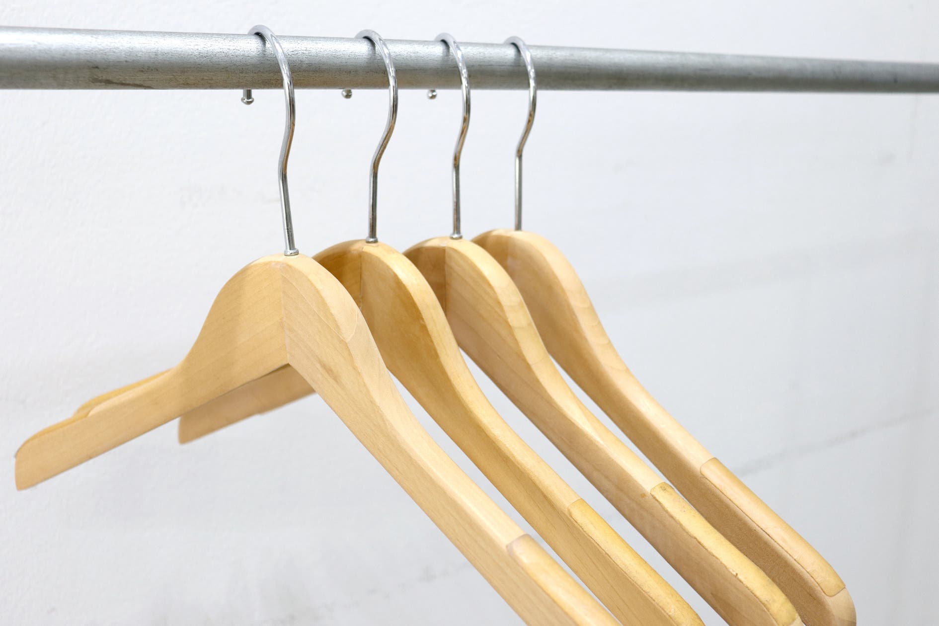 【大阪・本町駅4分】路面で駐車場2台付きの南向き / 展示会やポップアップストアに最適 / ガラス張りの25坪のレンタルスペースの写真28