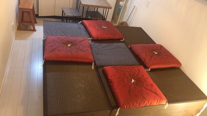 畳スペース有りお洒落な和モダンの写真2