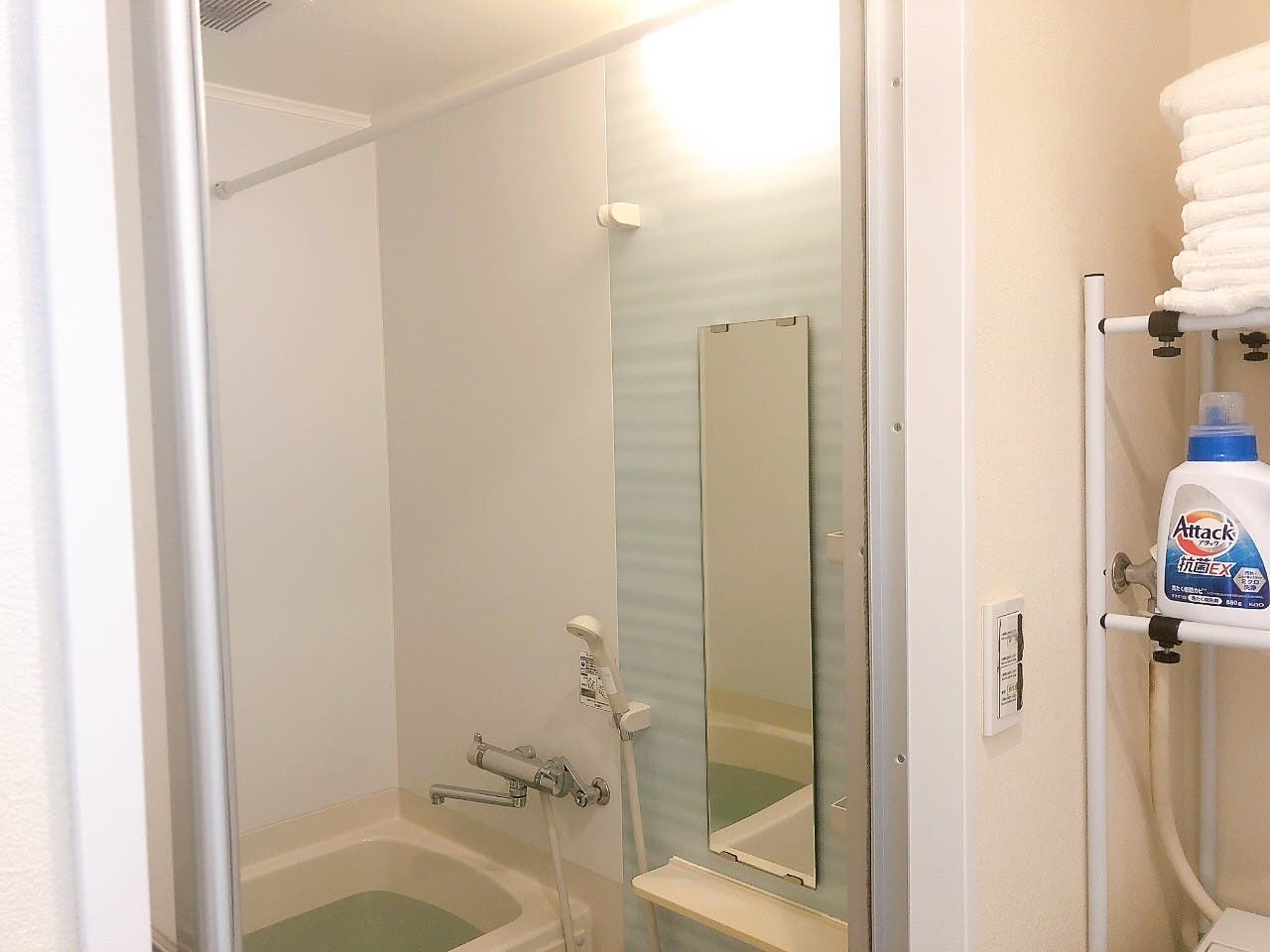 畳スペース有りお洒落な和モダンの写真16