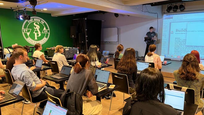 新大久保駅🚶2分/地下スペース/ステージ付/飲食持込OK/プロジェクター大画面/Wifi/ゴミ捨て可の写真17