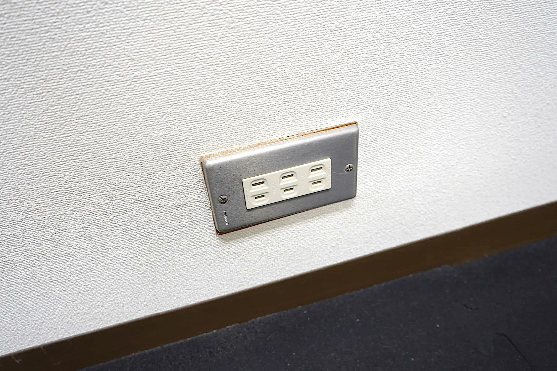 浅草｜プライベート打撃ルーム｜ミット貸出・撮影可（短時間OK・今すぐ予約）の写真6