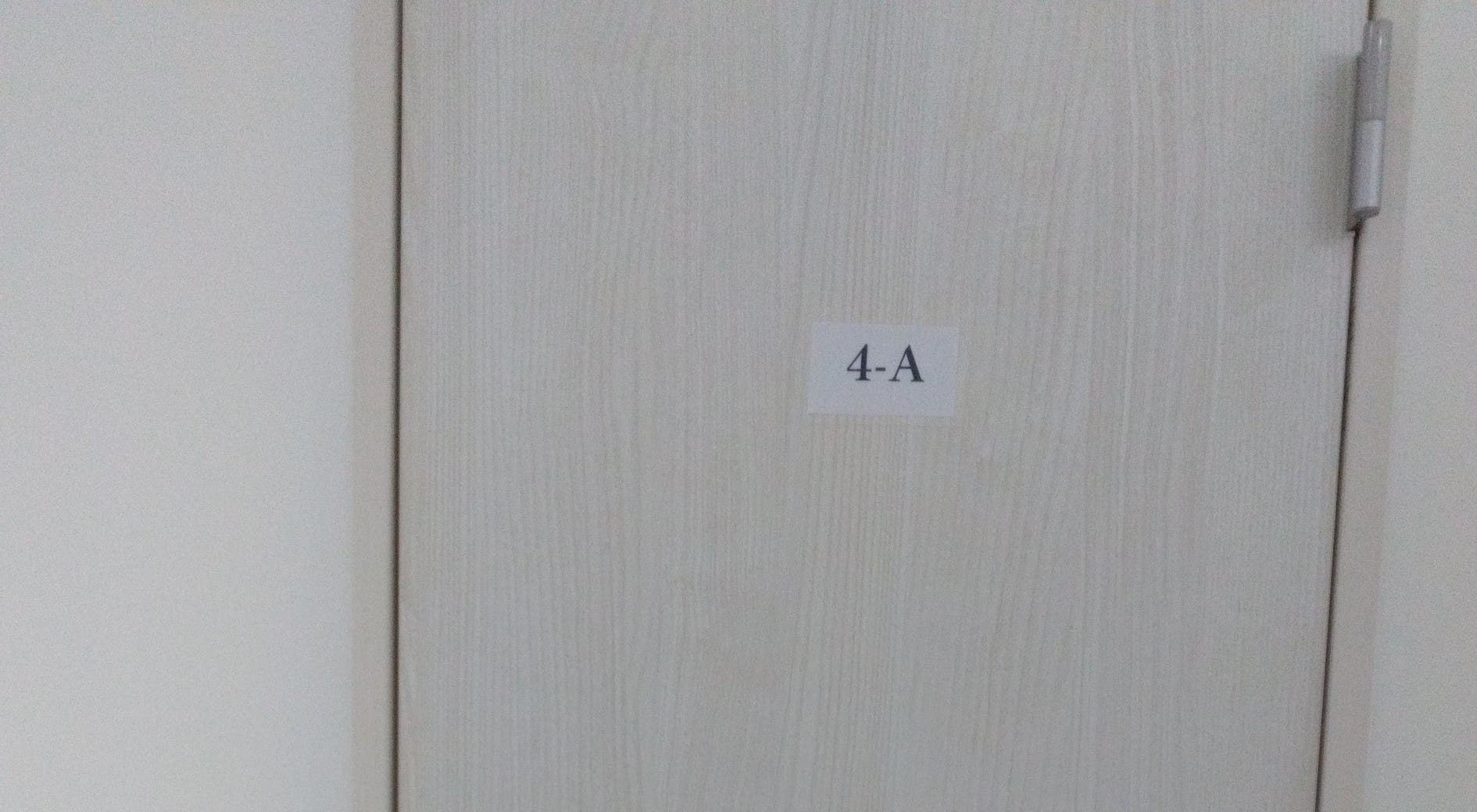 新小岩駅4分 4階個室（A)　イヤホンを使用してZoom会議、リモート会議もOK。の写真8