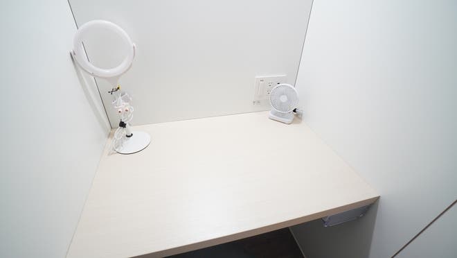 <ビズボ東京駅八重洲京橋No.5>東京駅徒歩4分・京橋駅徒歩2分【完全個室】🚃光回線Wi-Fi📶電源🔌の写真4