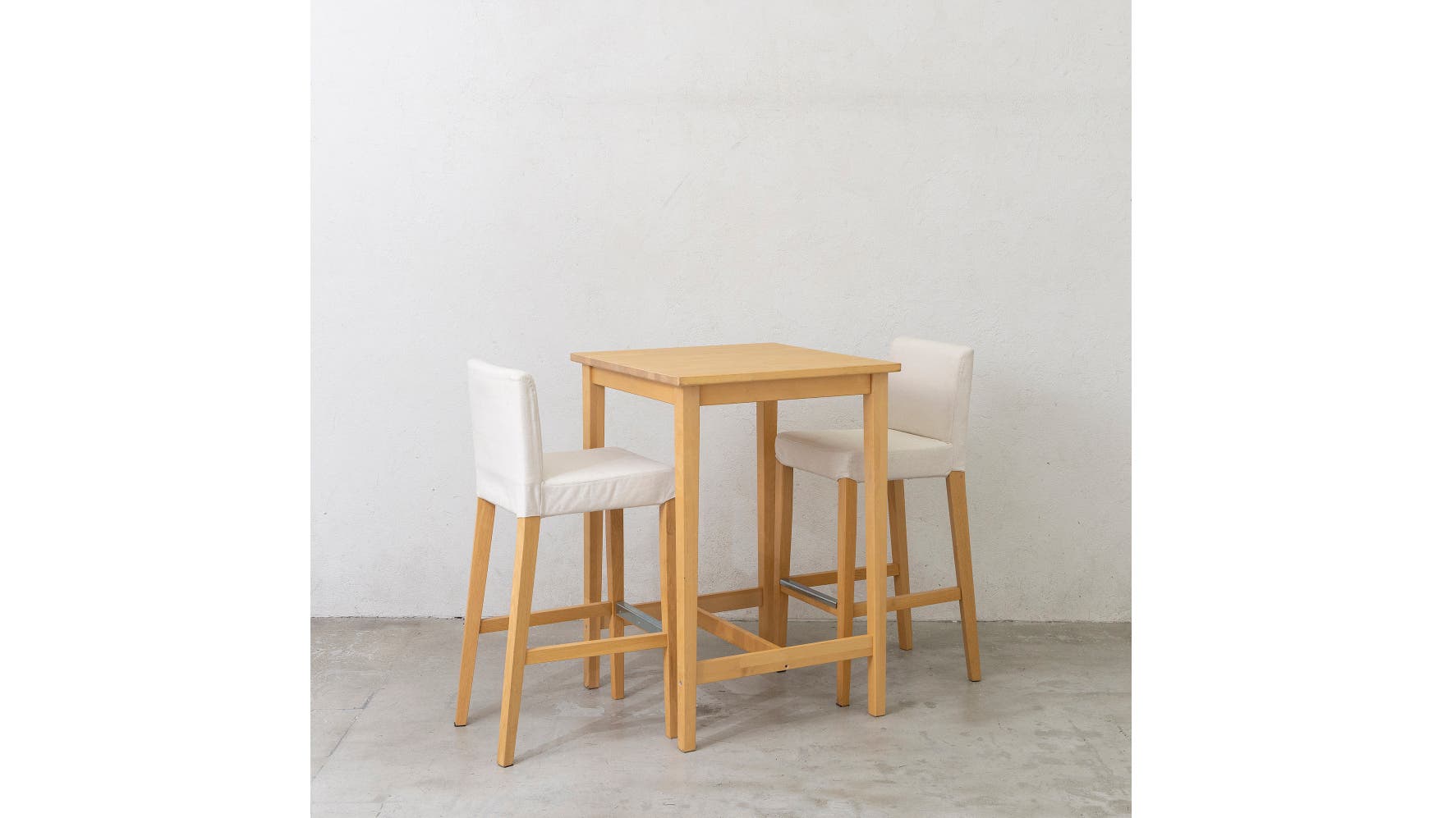 ダイニングテーブルセットの画像1