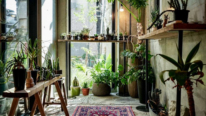 「85studio」渋谷区、幡ヶ谷駅から徒歩12分のコンクリート打ち放しの撮影スタジオの写真1