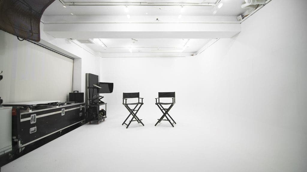 白壁のシクロラマスタジオ！写真/コマーシャル/ビデオOK！の写真3