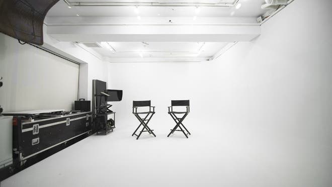 白壁のシクロラマスタジオ!写真/コマーシャル/ビデオOK!の写真3