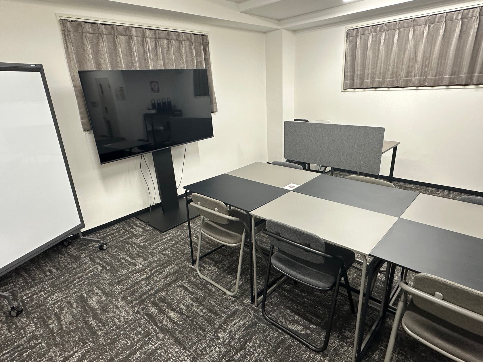 【1階】早稲田駅徒歩3分の貸会議室・レンタル・イベントスペースの写真7