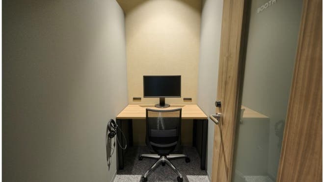 BOOTH 06(1名)の写真1