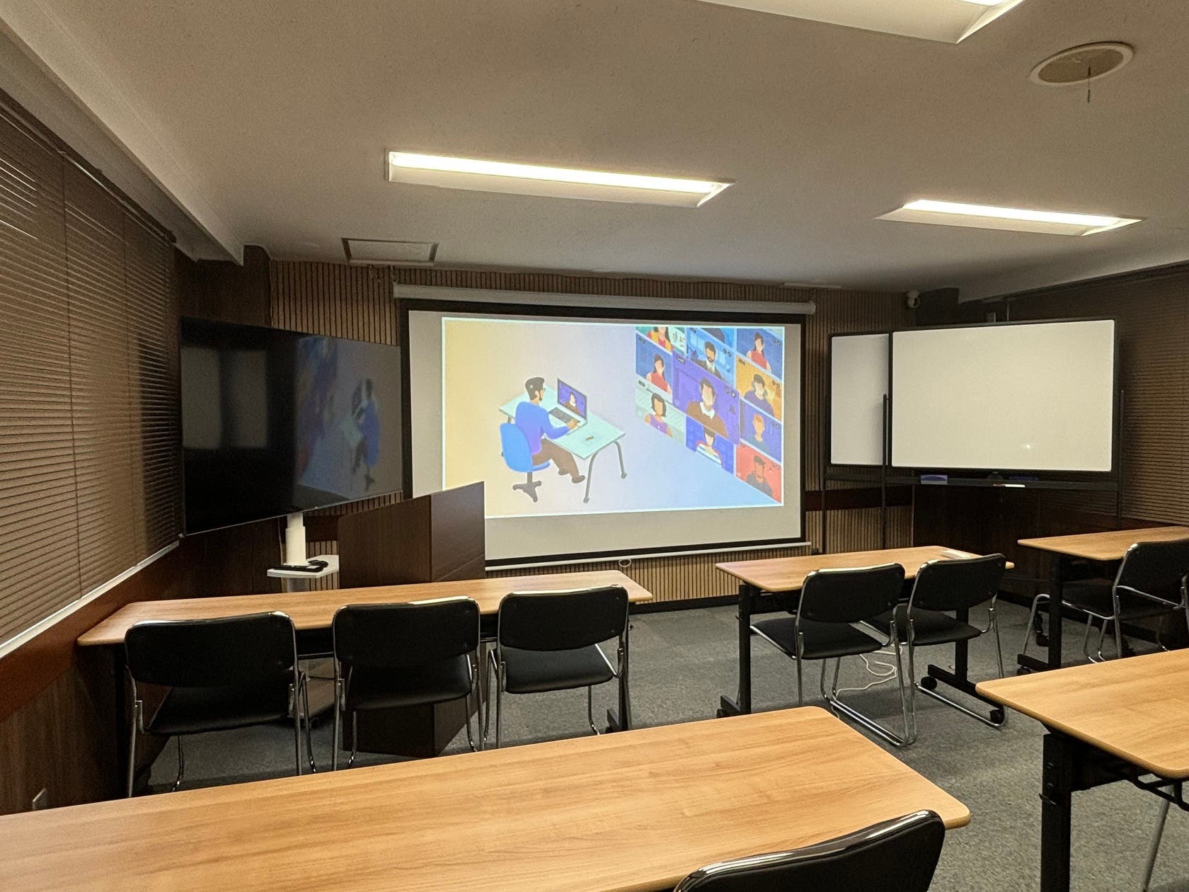 神田駅徒歩1分🚶‍♂️会議・ボドゲ・撮影に人気🎬広々快適｜最大28名着席｜簡単入室｜土足OK｜研修・セミナー[34]の写真6