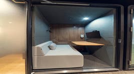 ROOM R 01