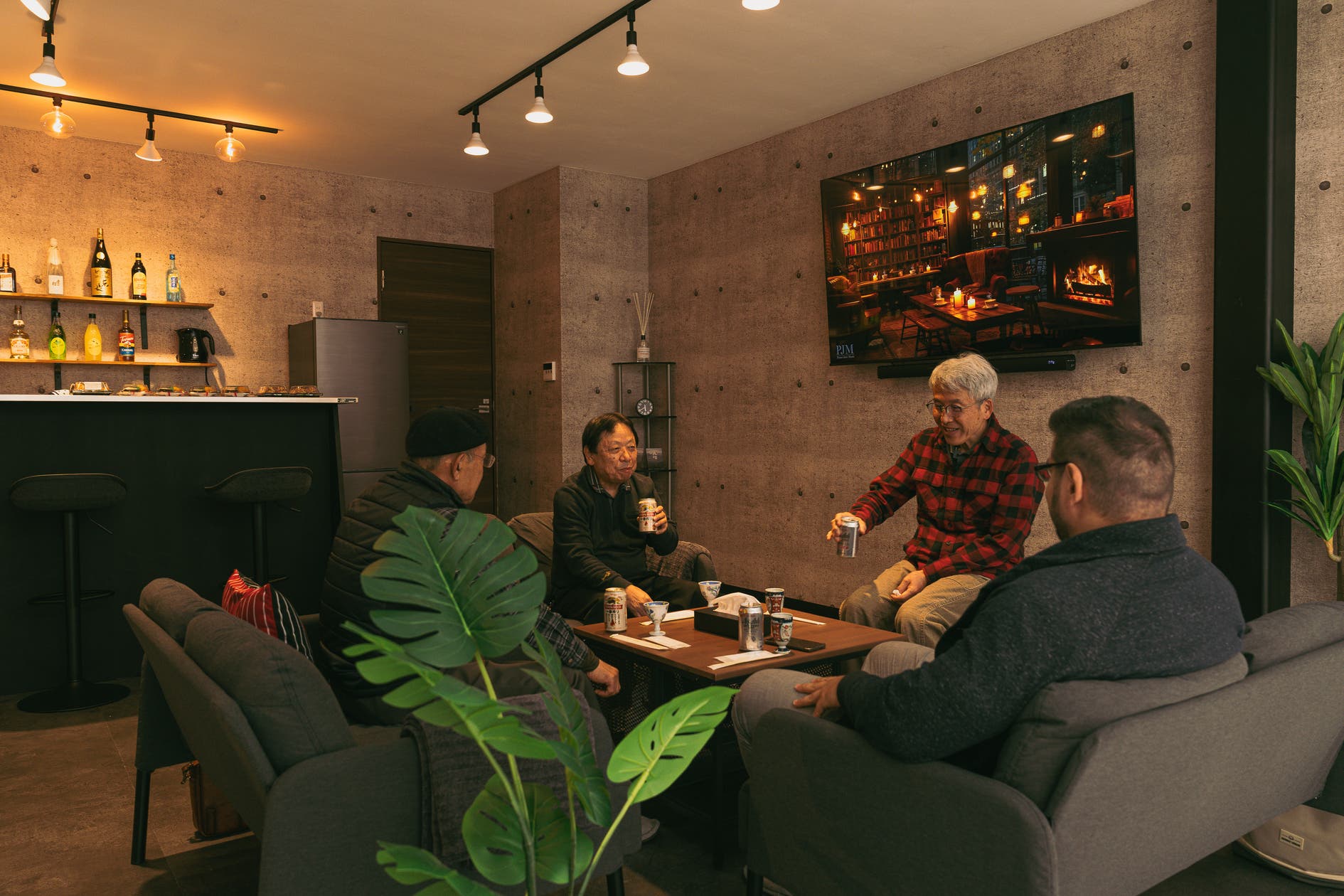 【佐賀県有田町】白ホリ撮影スタジオ/BARの雰囲気/機材貸出無料/車10台以上駐車可能の写真23