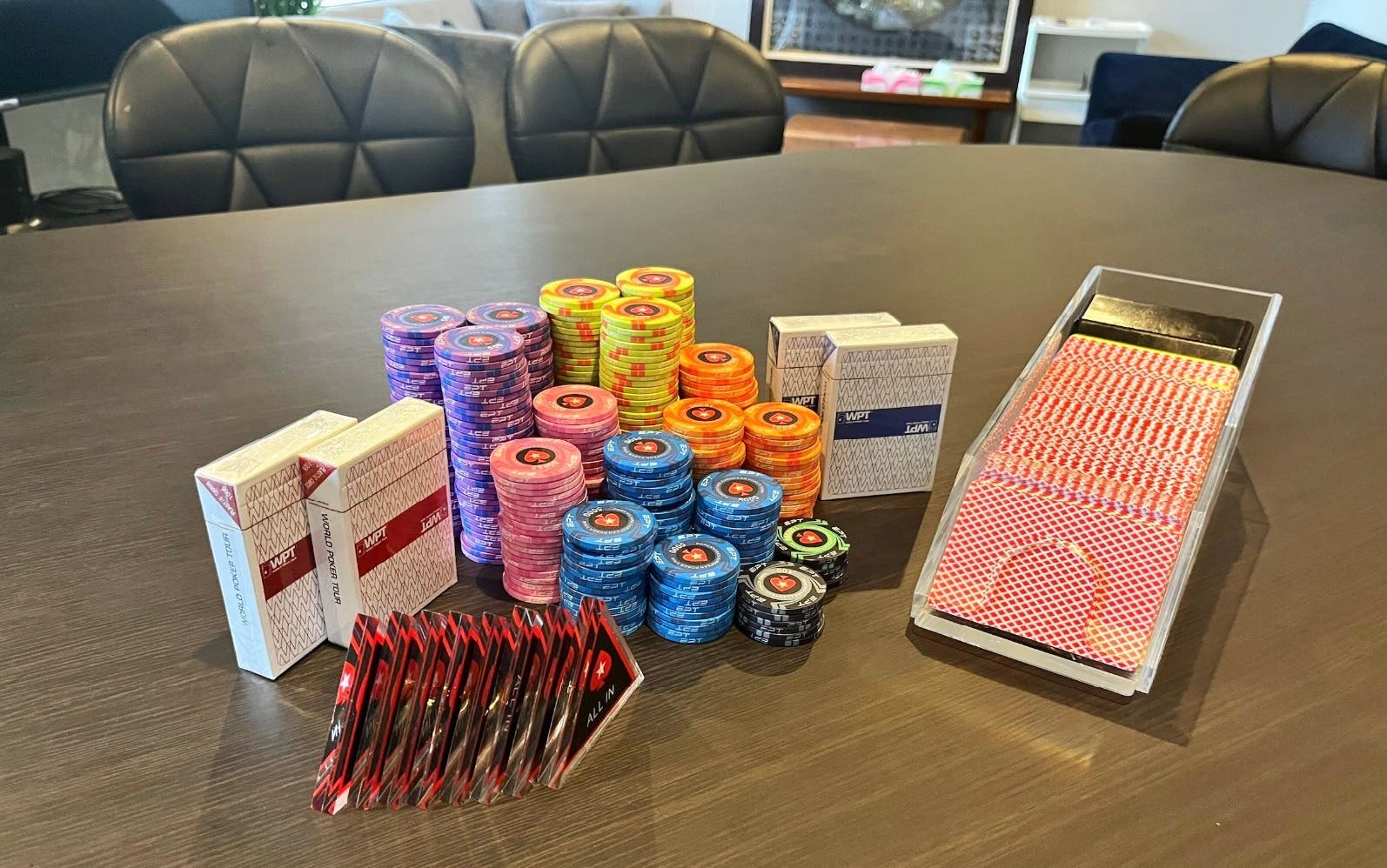 ✨完全個室🛋️YouTube視聴可📺娯楽機材あり♠️女子会/イベント/会議/打ち合わせ🍷の写真5