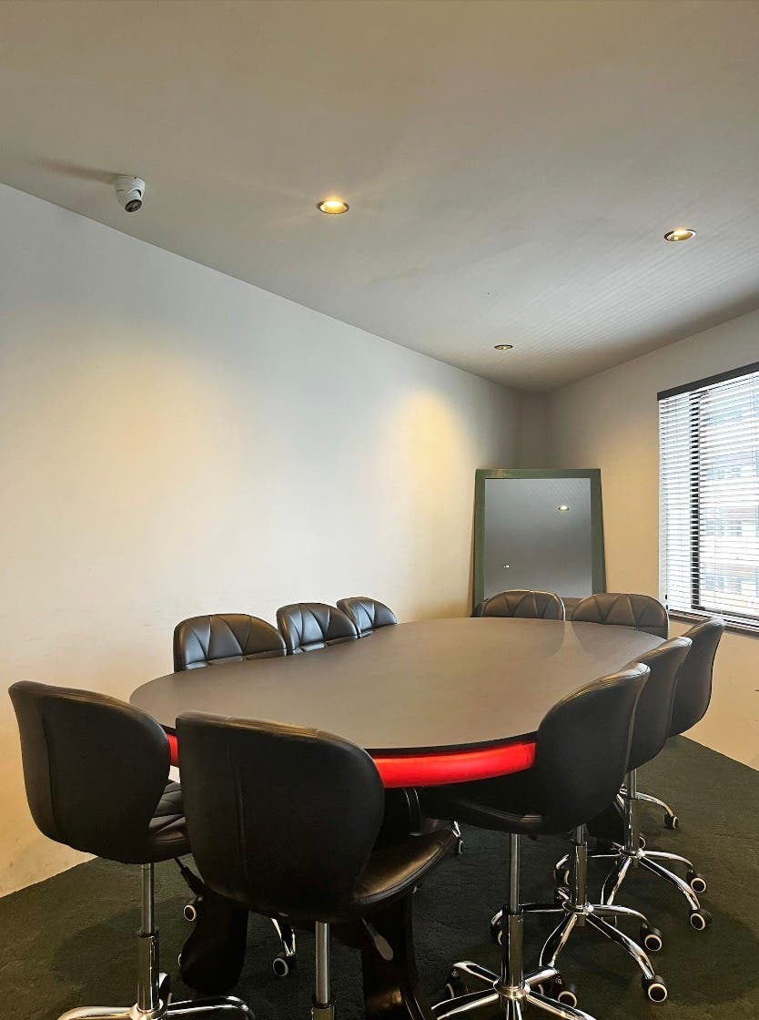 ✨完全個室🛋️YouTube視聴可📺娯楽機材あり♠️女子会/イベント/会議/打ち合わせ🍷の写真8