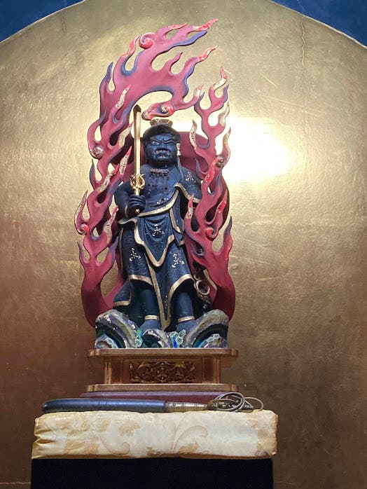 お寺と周辺の林間エリア 宝塚の写真23