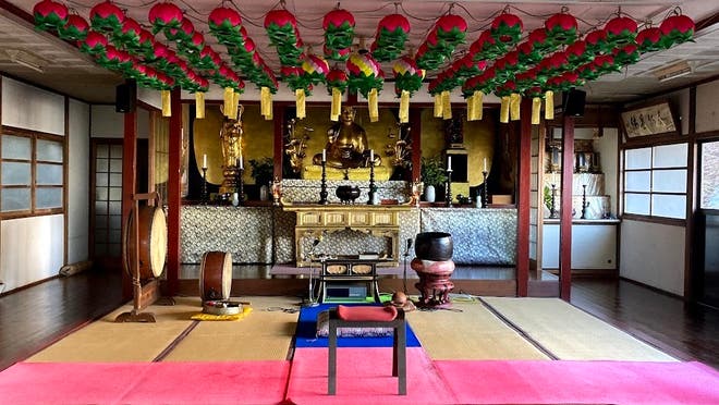 お寺と周辺の林間エリア 宝塚の写真1