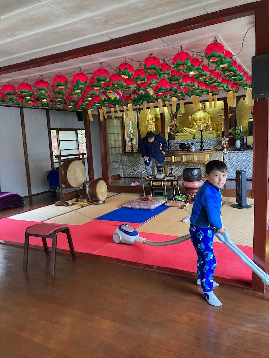 お寺と周辺の林間エリア 宝塚の写真28