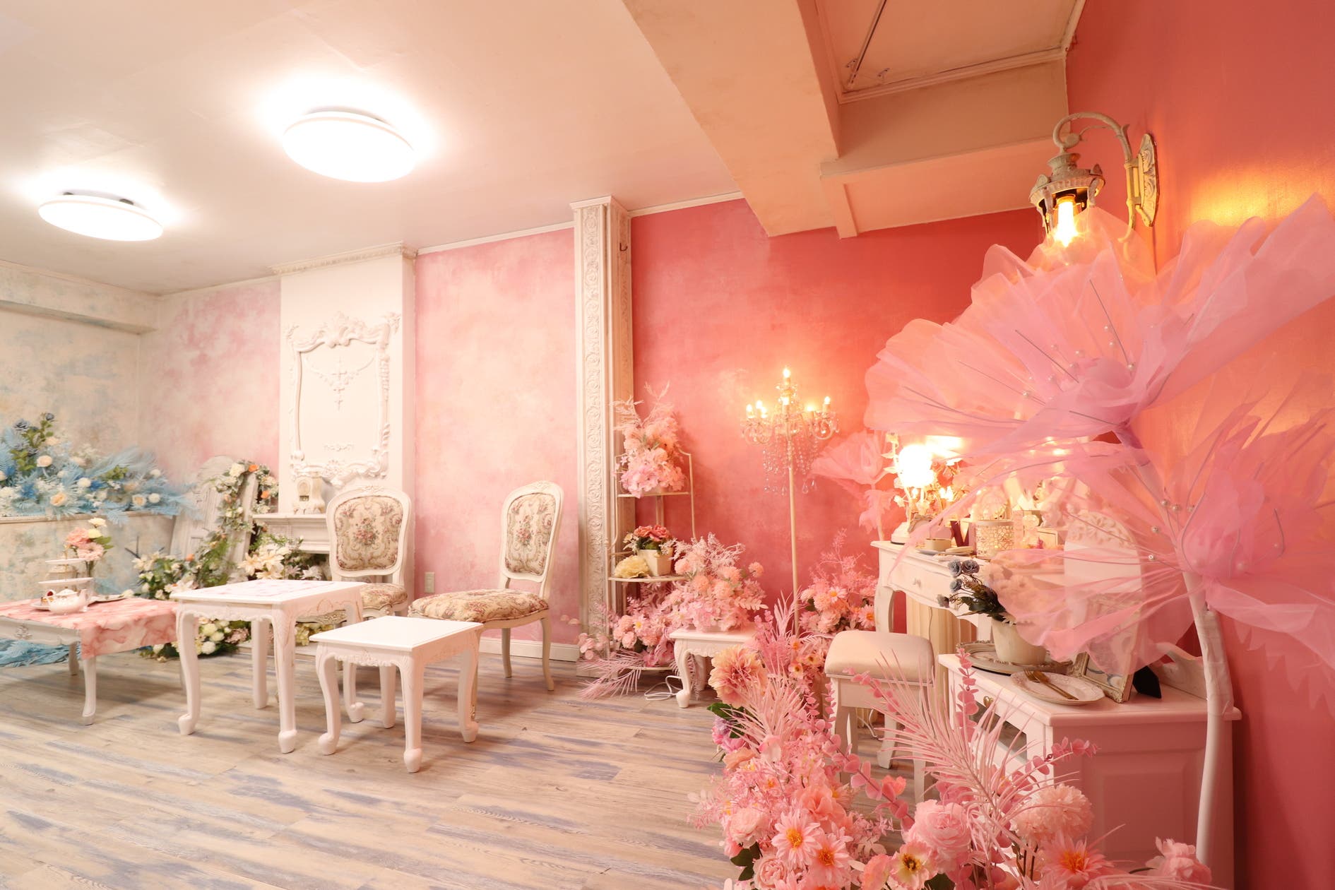 新宿駅徒歩5分｜クリスマス✨撮影会✨ポートレート✨コスプレ✨SNS映え✨推し活に✨可愛い撮影に最適💖24Hの写真12