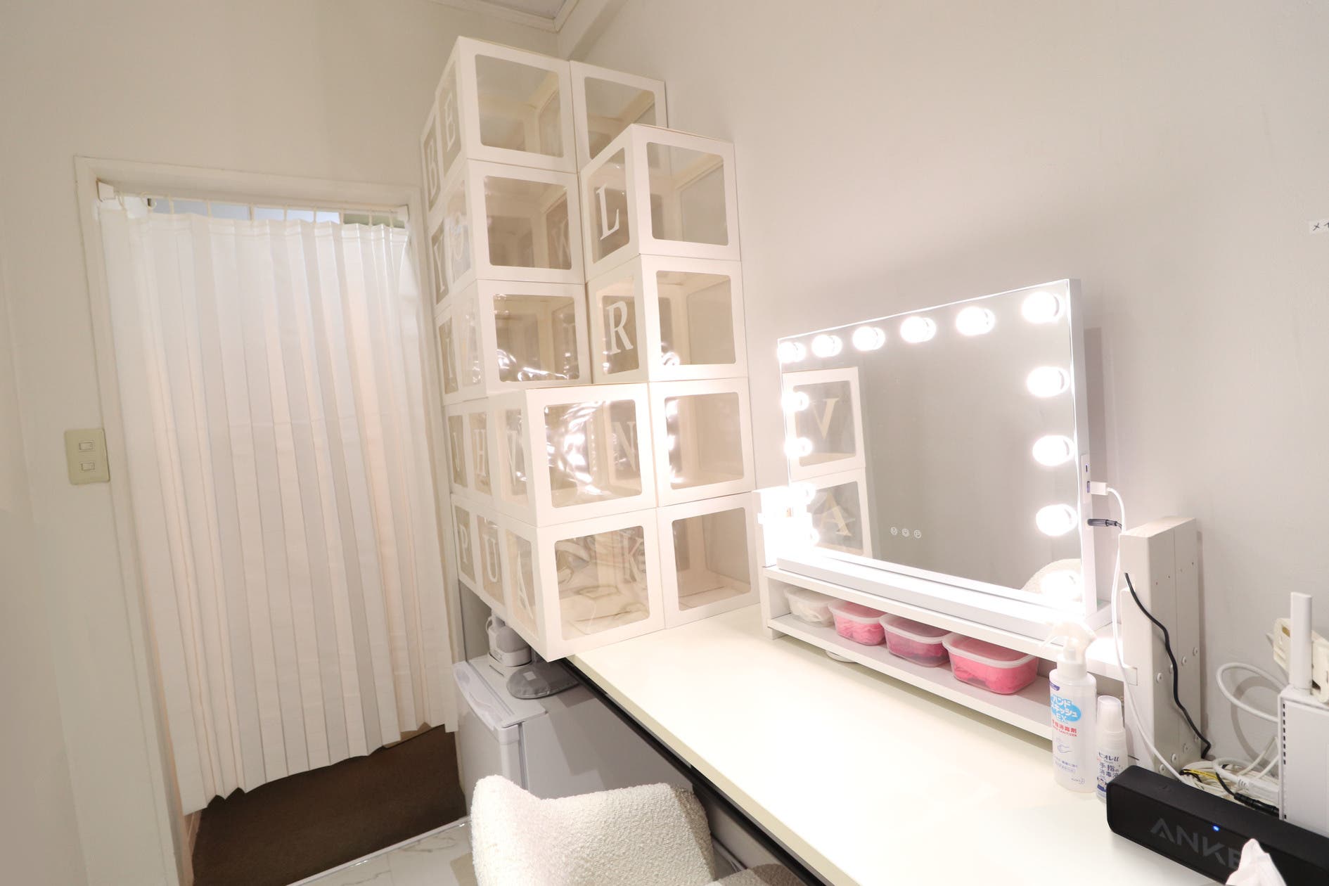 新宿駅徒歩5分｜クリスマス✨撮影会✨ポートレート✨コスプレ✨SNS映え✨推し活に✨可愛い撮影に最適💖24Hの写真21